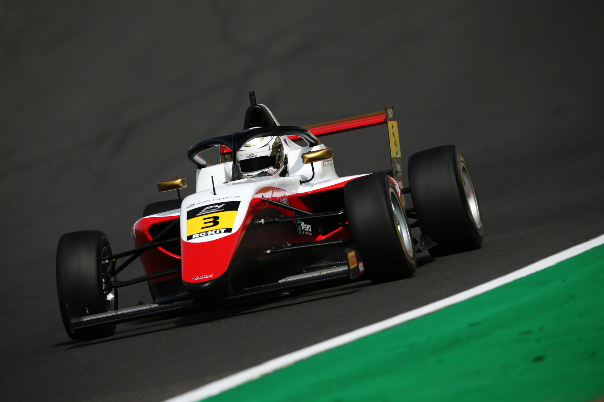 Fortec Motorsports continues its 2024 British F4 campaign at warm and ...